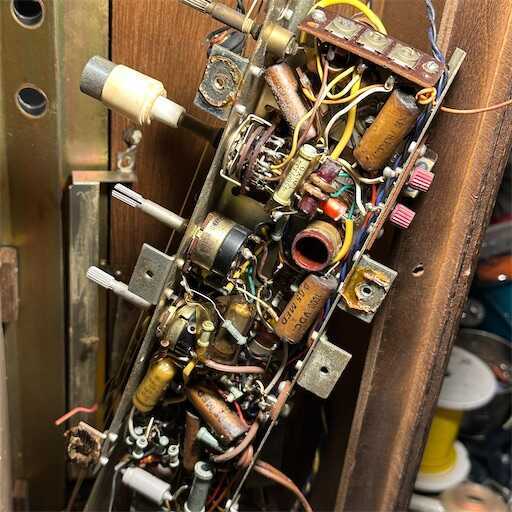 Victor 6A-22 - A2 Laboratory. Work shop