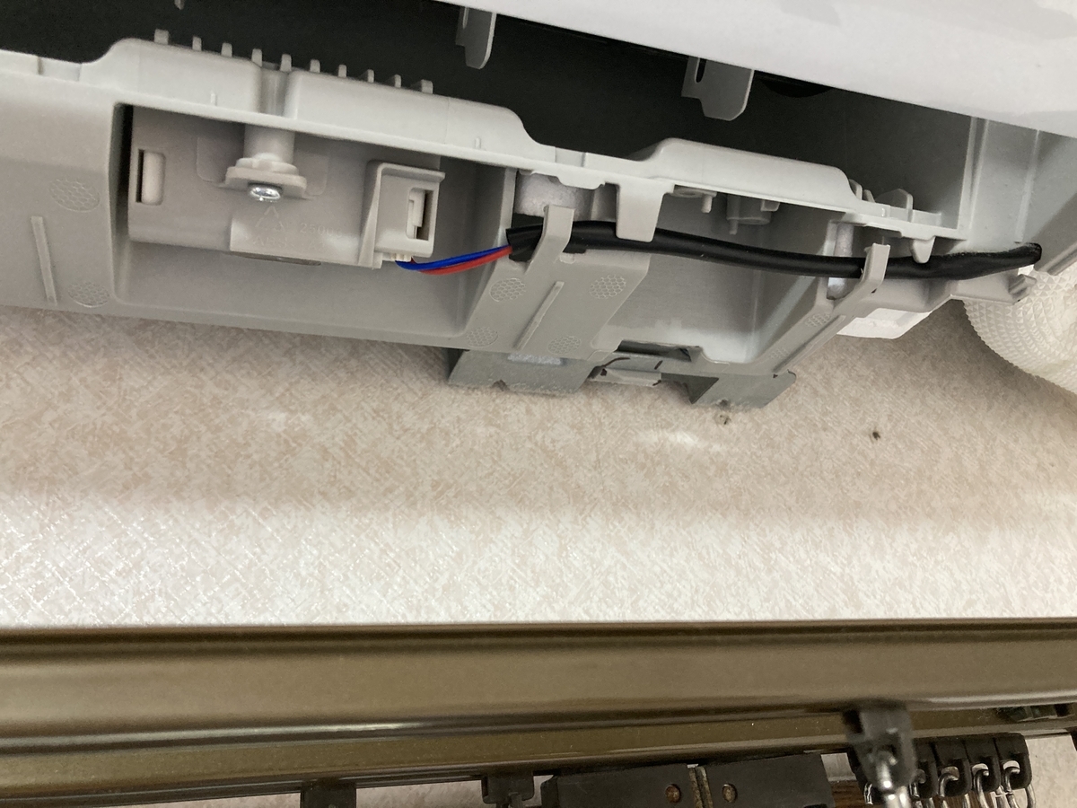 エアコンクリーニング SHARP AC-22RFT 背抜き分解 - 中野さん@おそうじ日記
