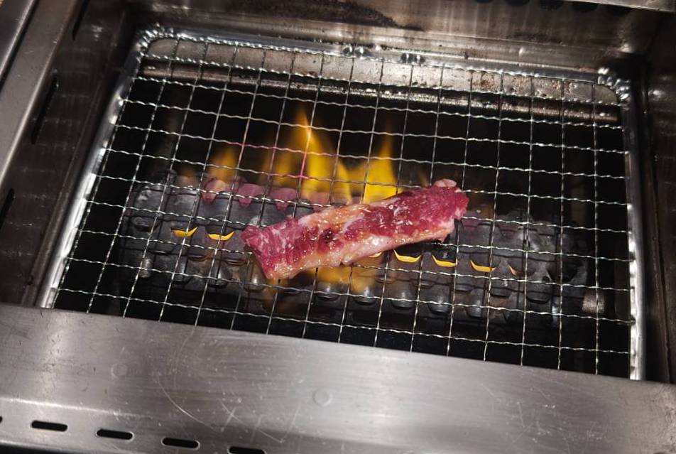 美味しいものっていいですよね - AnotherVision Countdown Calendar 2024