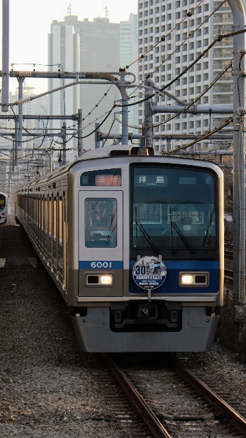 LEDライト化される前のへドマ付き西武6001F - 京華さんの日常