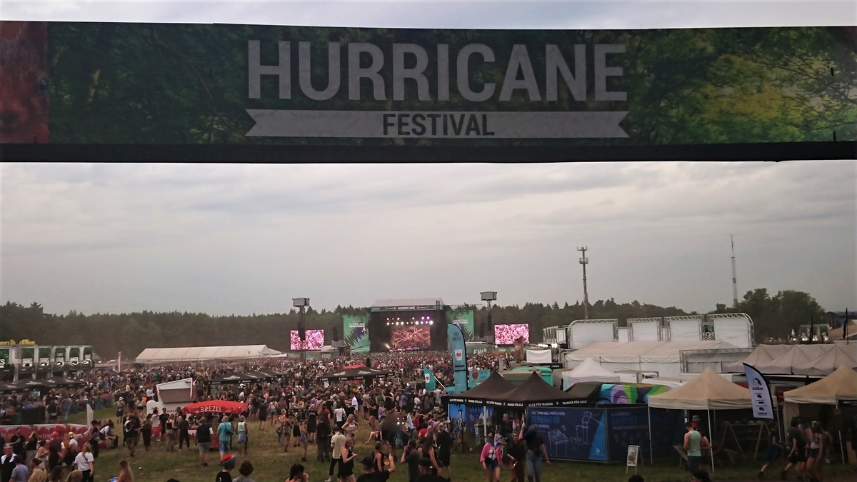 【ドイツの音楽フェス】『Hurricane Festival 2022』ライブレポ・フライデー - ハハコグサ ～ふたりが飛び立つその日まで～
