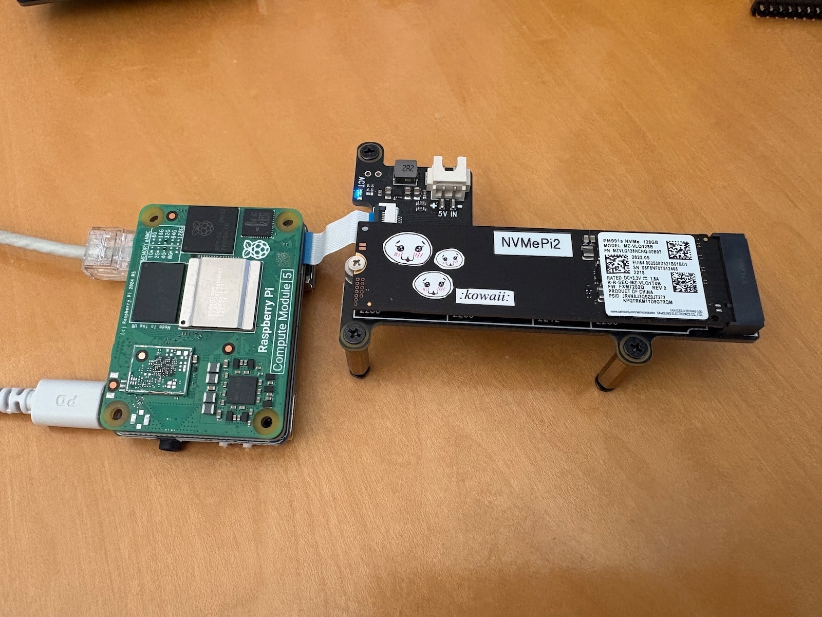 WaveShareからCM5のIOボードが色々でたのでNano Base Board (B)を買ってみた！ - あっきぃ日誌