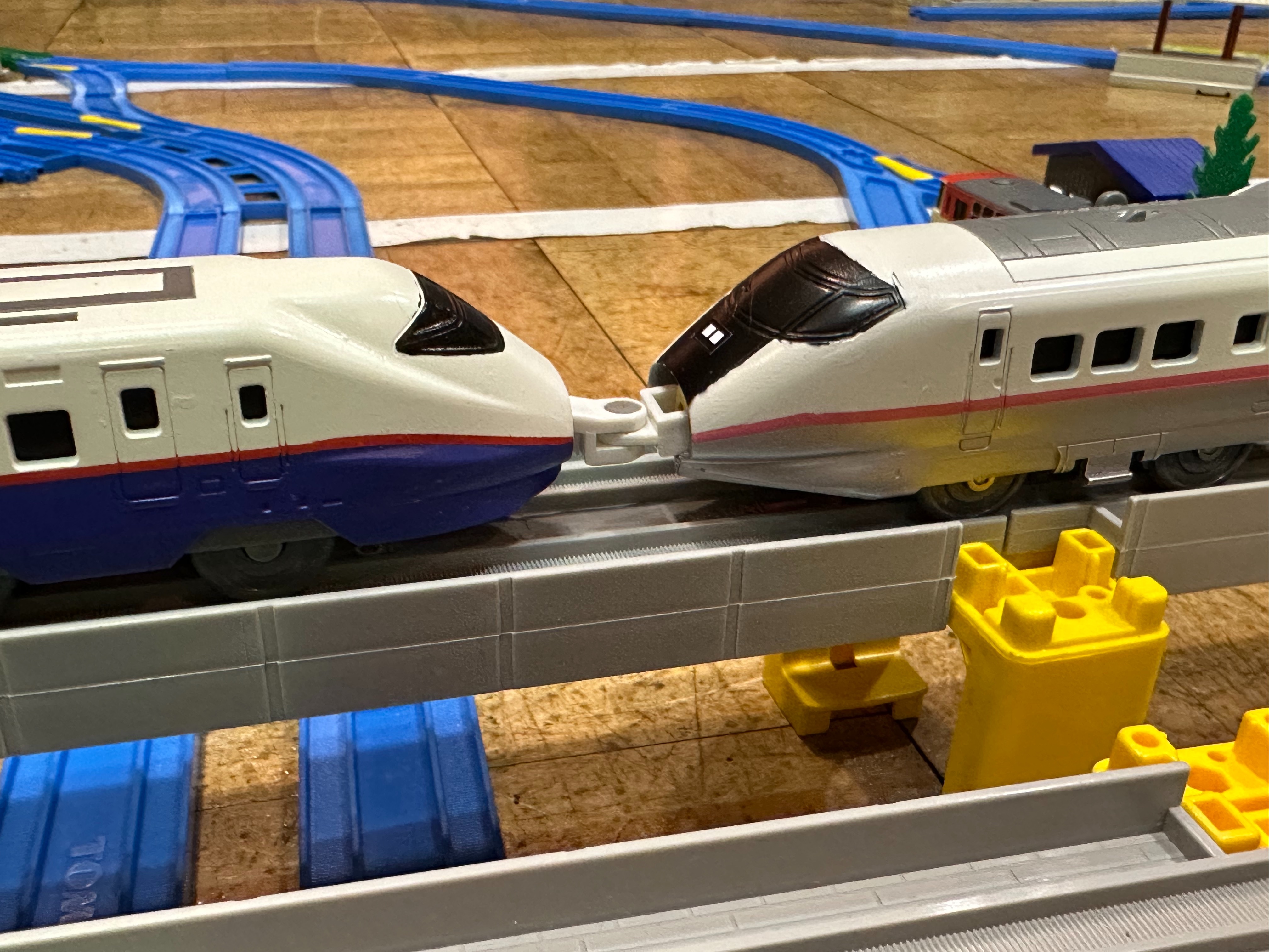 E3系 R1編成 - 朝倉さんの倉庫