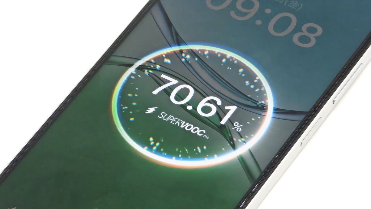 OPPO A5 5G と Galaxy A25 5Gの違いを比較。どちらを選ぶべき？ - OPPOラボ