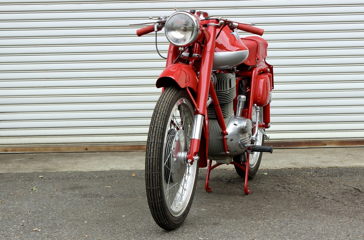 MV AGUSTA 175 CS Disco Volante 入荷 - Bat Motorcycles Italian