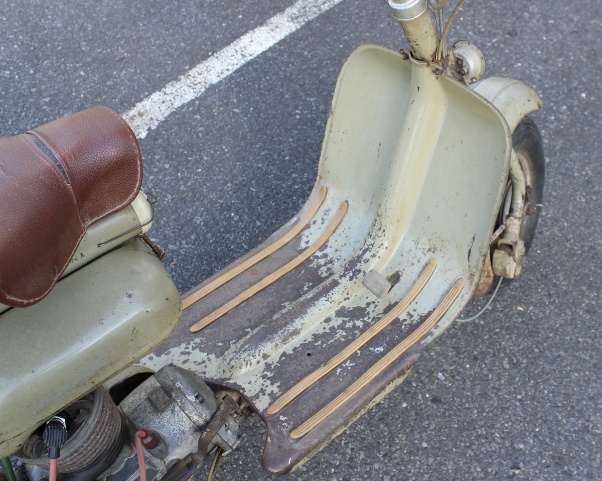 Lambretta Model F 入荷。 - Bat Motorcycles Italian