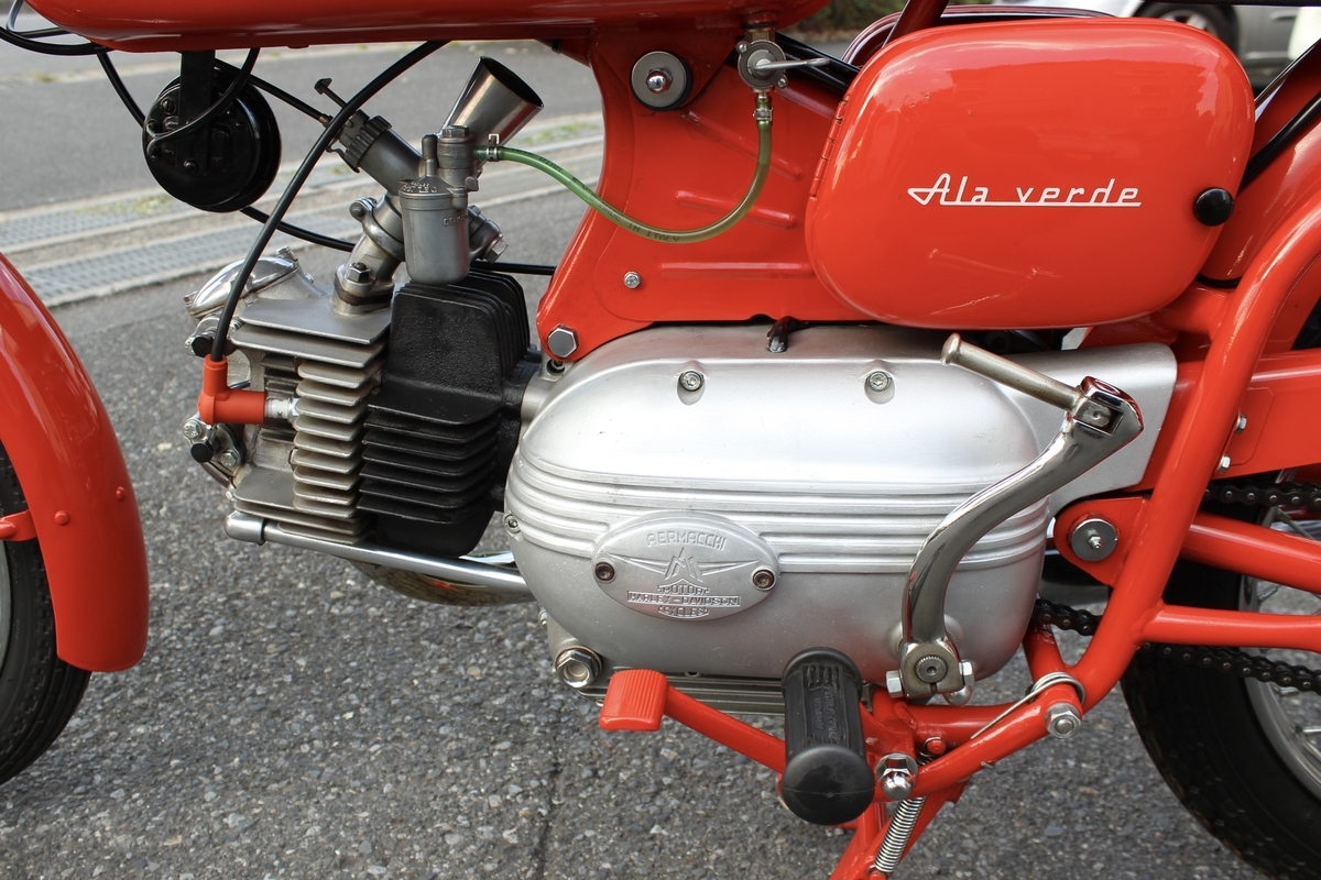 Aermacchi Ala Verde 入荷 - Bat Motorcycles Italian