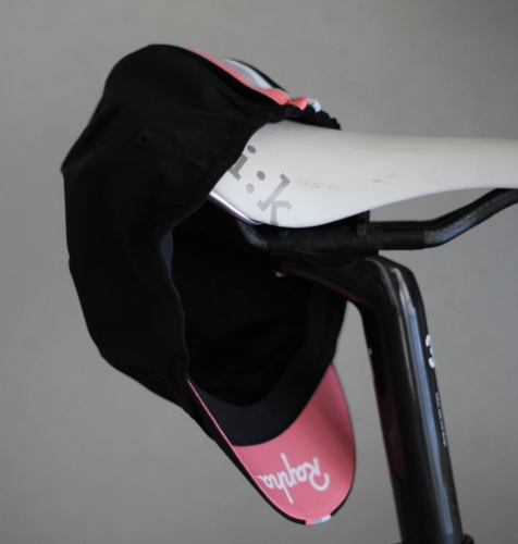 Rapha Lightweight Cap - 黒こんぶの日記