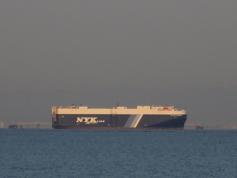 NYKの自動車運搬船 ATLAS LEADER - SHIPS OF THE PORT
