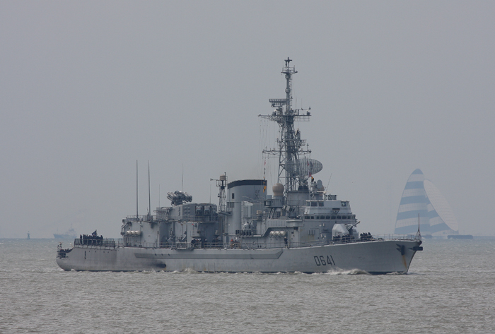 個別「[艦船]東京港に入港するフランス海軍の駆逐艦デュプレクスFS Dupleix D641」の写真、画像 - 艦船 - Blueforce ...