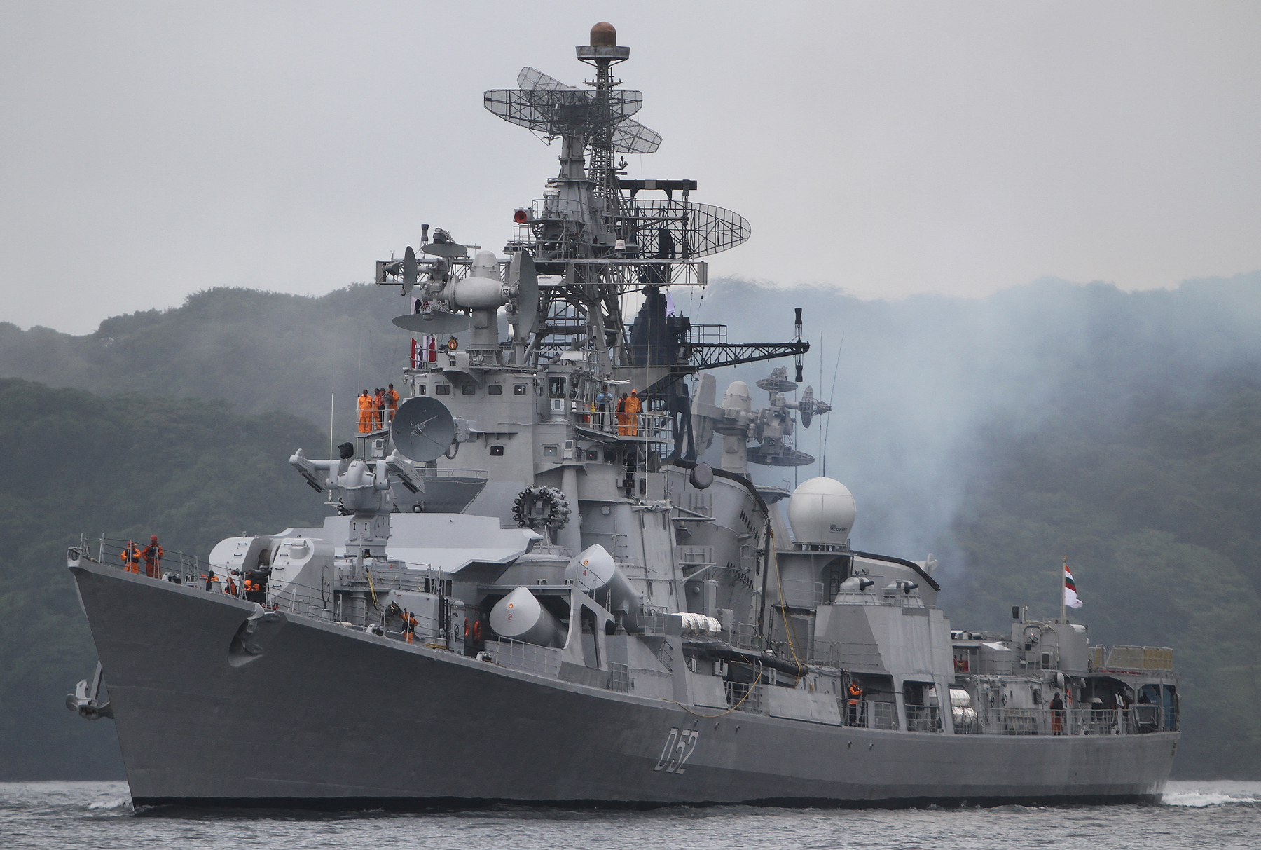 個別「[艦船]2012年6月9日 横須賀を出港するインド海軍の駆逐艦ラーナINS Rana D52」の写真、画像 - 艦船 ...