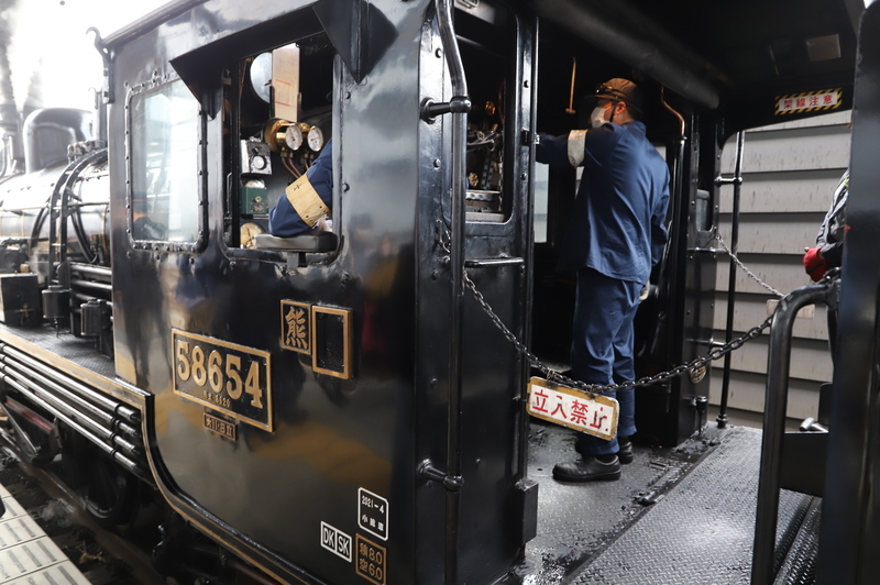 熊本SL58654百歳記念号と、改修中の西鉄久留米駅 - 旅の途上で