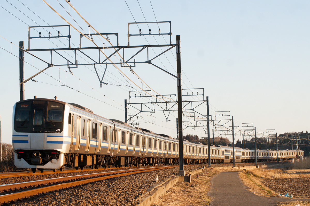 【リメイク】朝のモノサクでの撮影。E257系10両「しおさい4号」、E217系快速(多数)、209系ローカル、E259系旧塗装。（令和5年2月） - ひがなり雑記帳