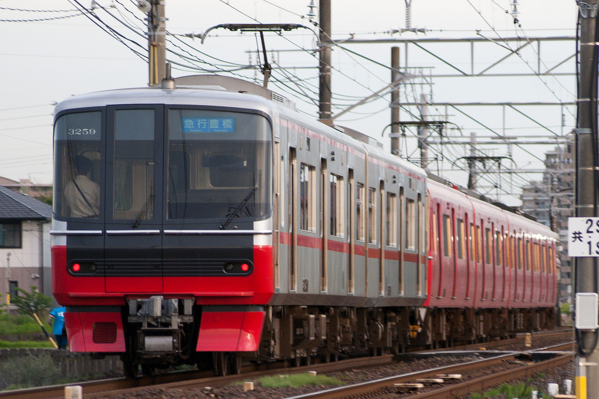 数日ぶりの名鉄撮影記#3 島氏永よさらば。日没後の居残りその1。6500系更新車（6522F)。トプナン(笑)複数。 - ひがなり雑記帳