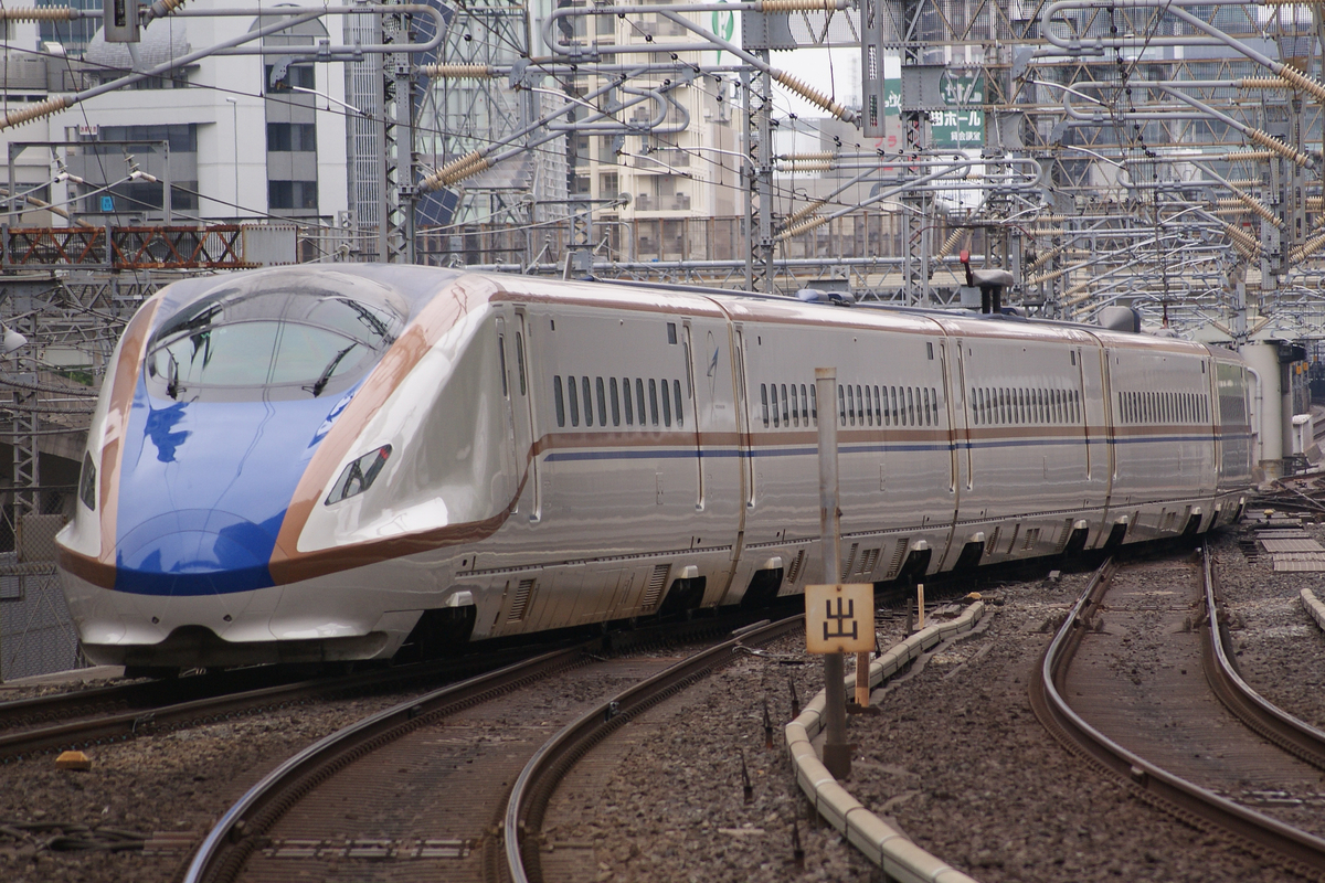 久しぶりの東北・上越・秋田新幹線撮影。東京駅の過密っぷりに改めて感服。【E2系・E5系・E6系・E7系・W7系】 - ひがなり雑記帳