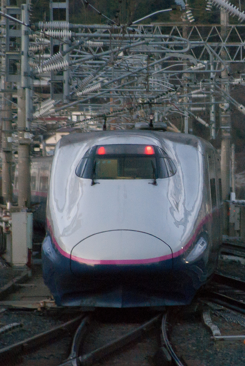 青森帰省の帰路#2。福島駅アプローチ線完成前に、E2系+E3系の葬式鉄。またまた登場J66編成。E2系と255系での帰り道。 - ひがなり雑記帳