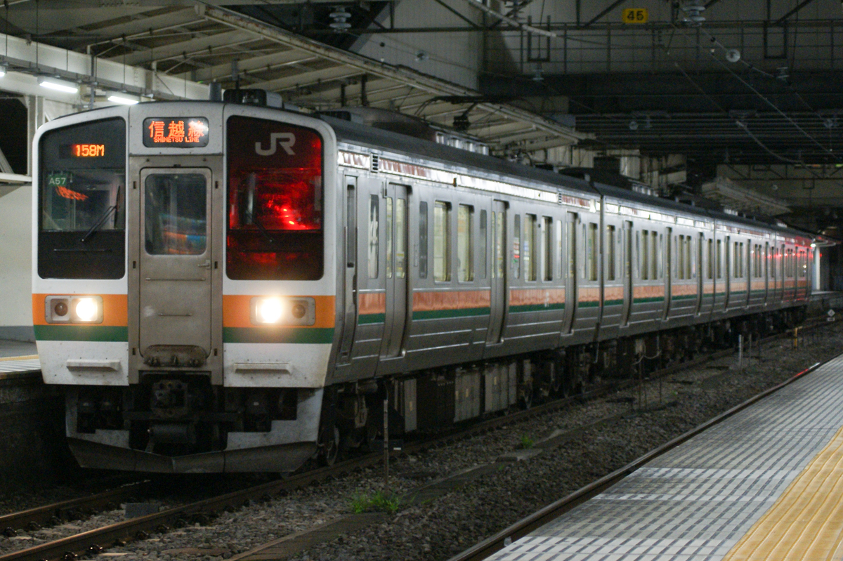 【え？また？】夜の高崎でのあれこれ撮影と帰り道。211系・E233系・E257系あかぎ・E231系・新幹線E7系とW7系等。 - ひがなり雑記帳