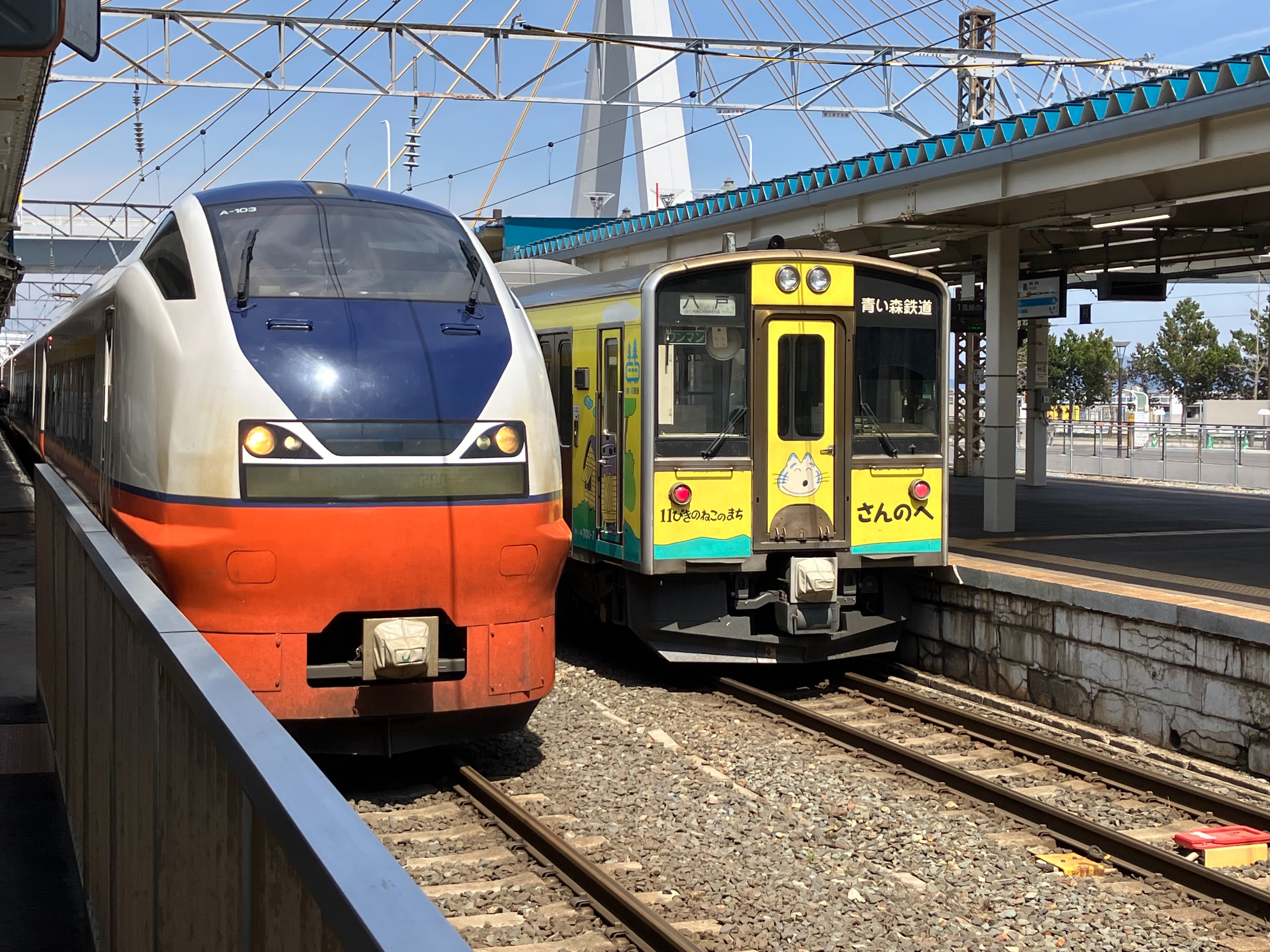 令和7年弘前帰省・仙台遠征の思い出＜前半＞。E5系U8編成はやぶさ、E751系スーパーつがる、弘前城と桜、弘南鉄道大鰐線と車両基地・7000系春のりんごねぷた列車。 - ひがなり雑記帳