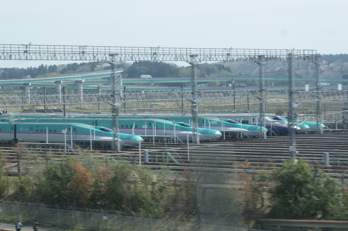 【第二の人生？】地震で脱線したE6系Z9編成の今（新幹線車両総合施設”TEC-BASE”） - あるふぉの落書き帳