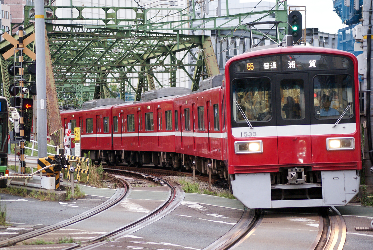 京急撮影記in秋第2回（ぼちぼち夕ラッシュ）。新1000形、2100形、1500形、600形、都営5500形、北総7500形、京成3000形 ...