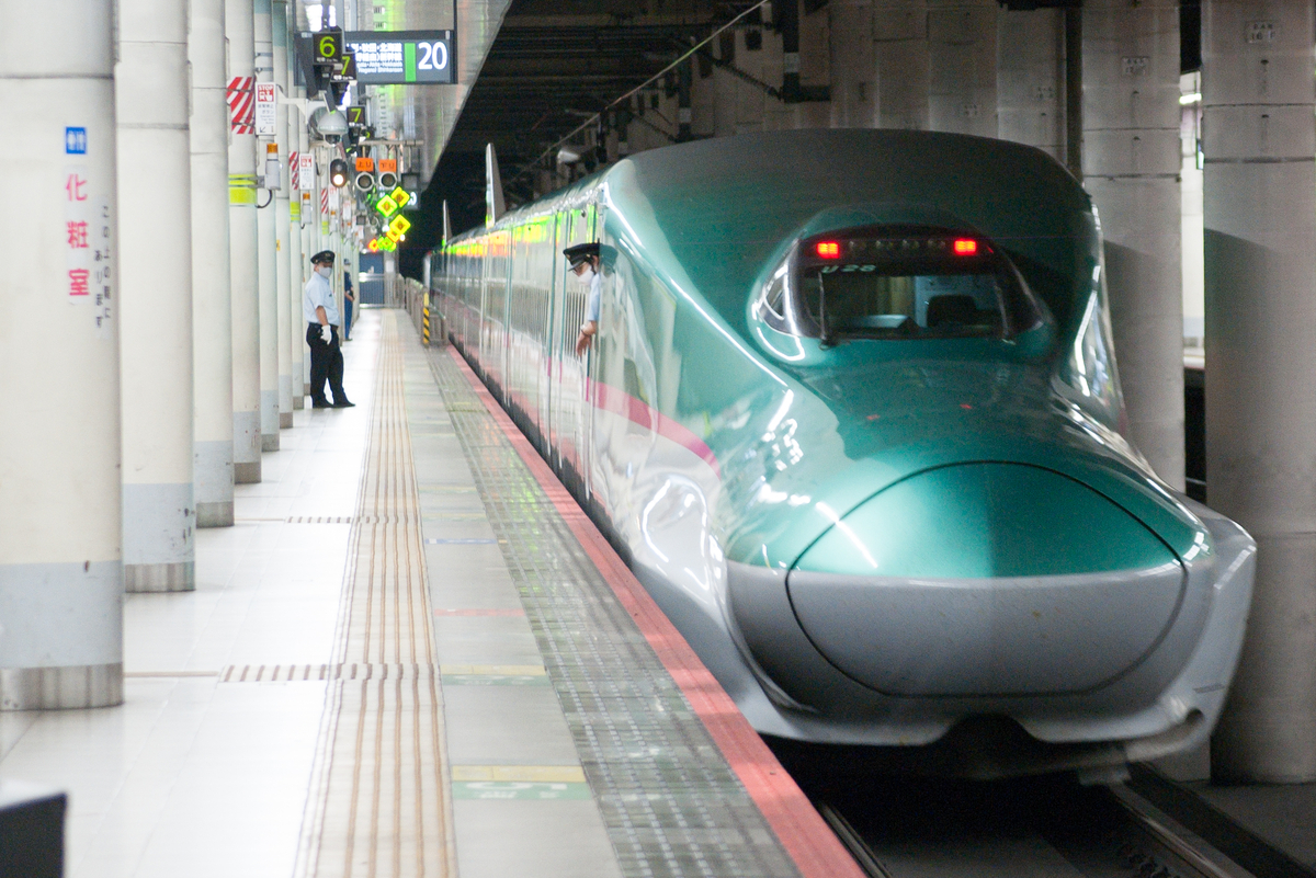 12月2日 東北新幹線にて新青森行団体（修学旅行臨？）臨時列車運転（9521B、E5系） - あるふぉの落書き帳