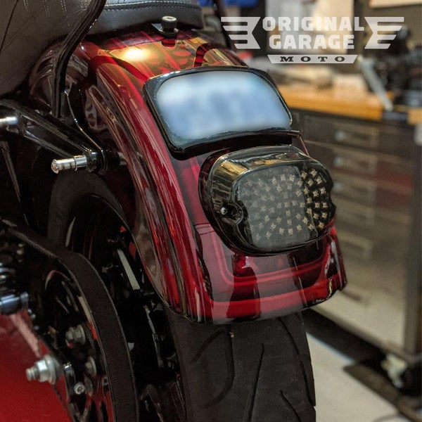 パーツ：Original Garage Moto「OG Low Profile LED Tail Light V3 for Harley ...