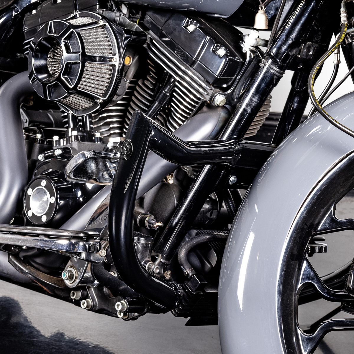 パーツ：Factory 47「Defender Crash Bar」 - Cray Cray Post