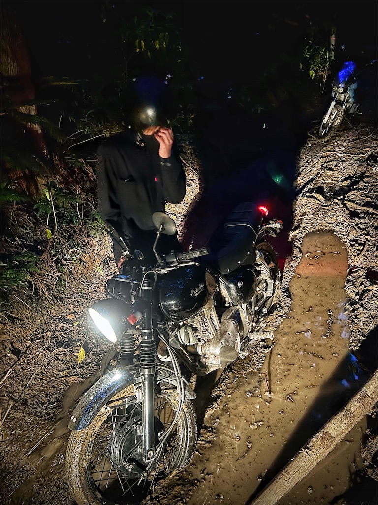 FTR223 手直しと GWのある1日 - CustombikeLIGHT カスタムバイクライトのブログ