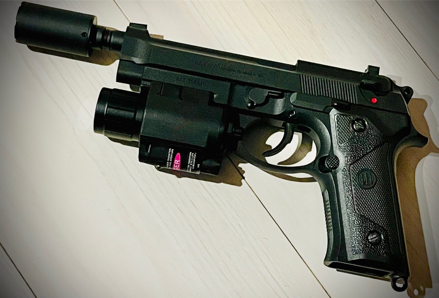 あの人のベレッタがカッコ良すぎて - DT10mmAUTOの日記