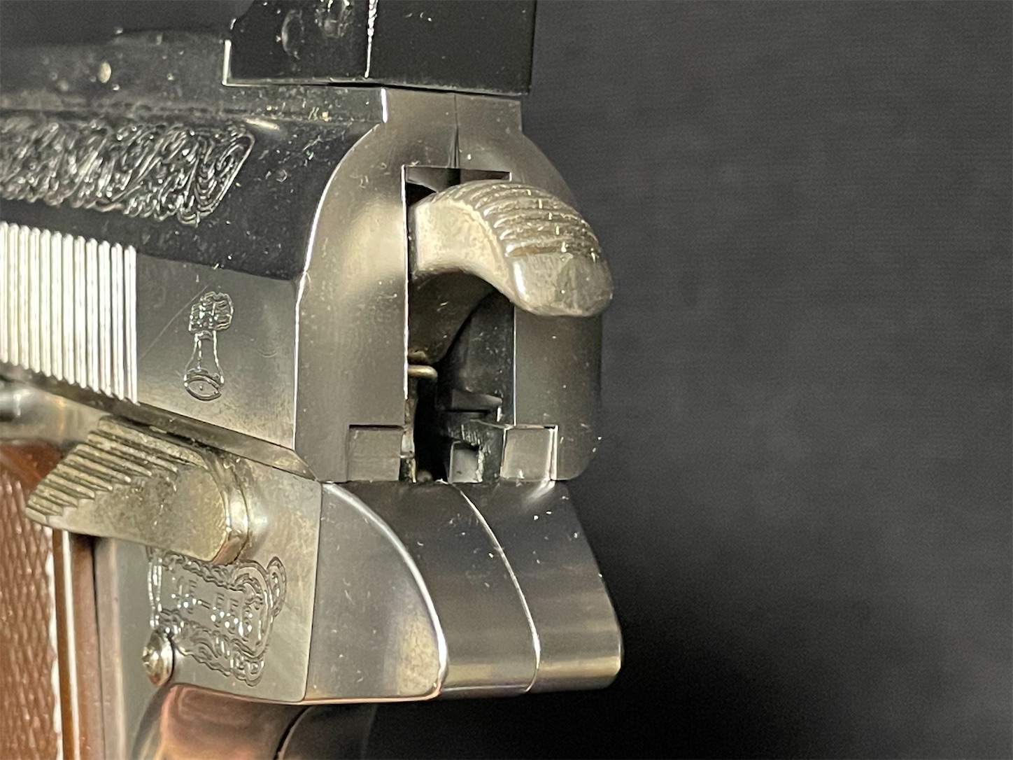 チヨダ ウィルディ15を・・・取り出して・・・見るッ！ - DT10mmAUTOの日記