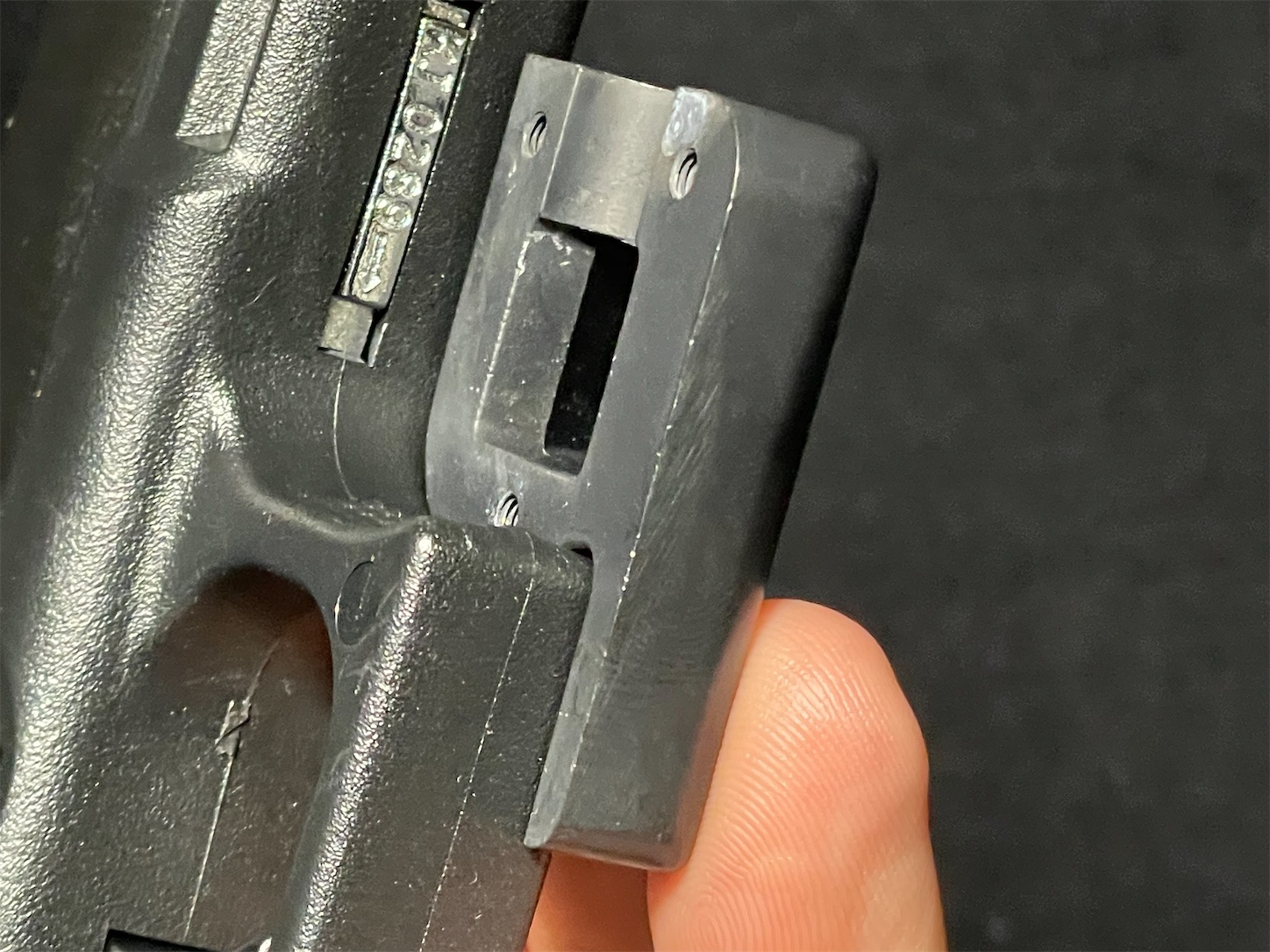 新日本模型の「エイムスター」レーザーマウントを・・・取り付ける - DT10mmAUTOの日記