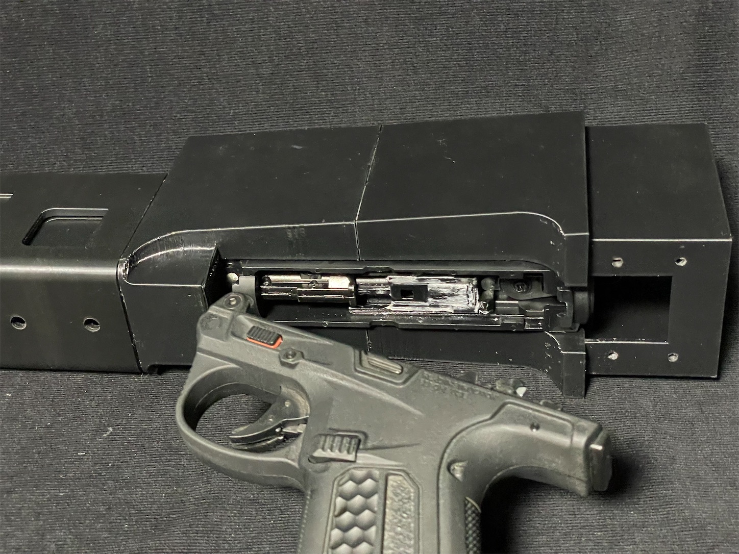 手探りは・・・続くッ！ - DT10mmAUTOの日記