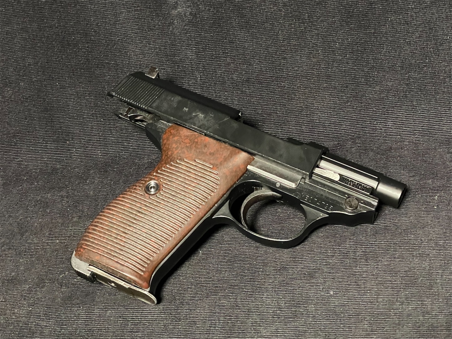 マルゼン ワルサーP38「ゲシュタポ風」を・・・見るッ！ - DT10mmAUTOの日記