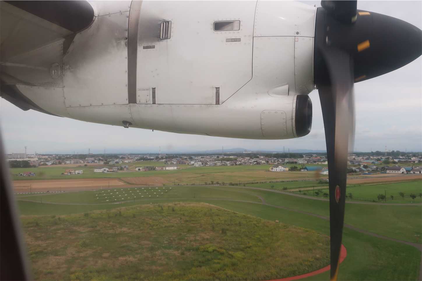 初のターボプロップ搭乗 HAC 女満別-丘珠 JL2720 搭乗記 - 航空三昧