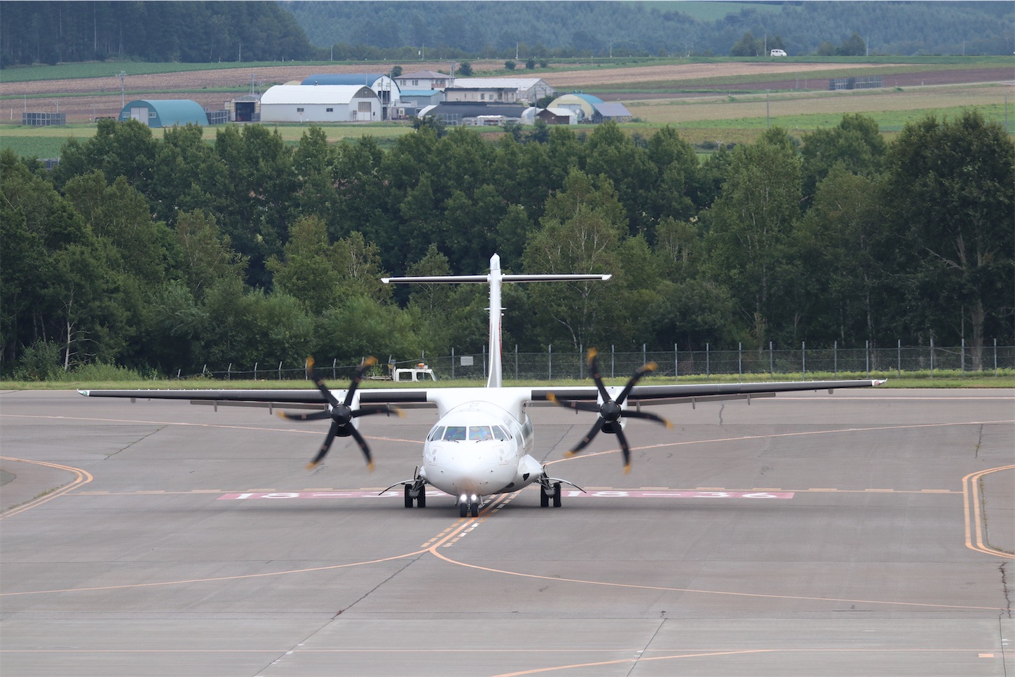 初のターボプロップ搭乗 HAC 女満別-丘珠 JL2720 搭乗記 - 航空三昧