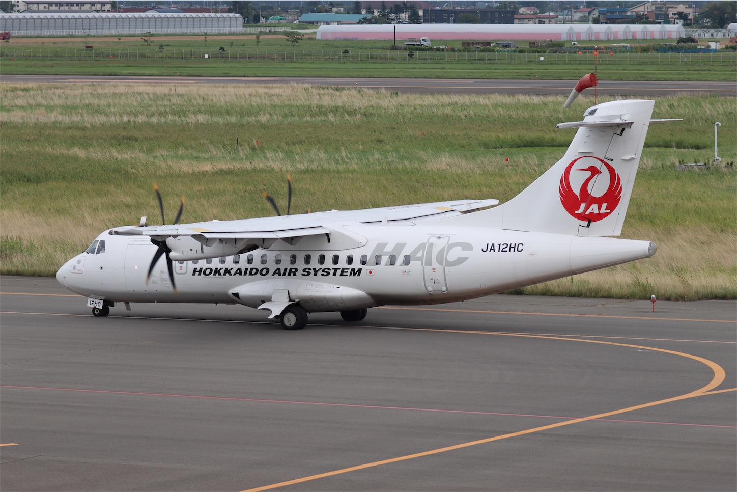 初のターボプロップ搭乗 HAC 女満別-丘珠 JL2720 搭乗記 - 航空三昧