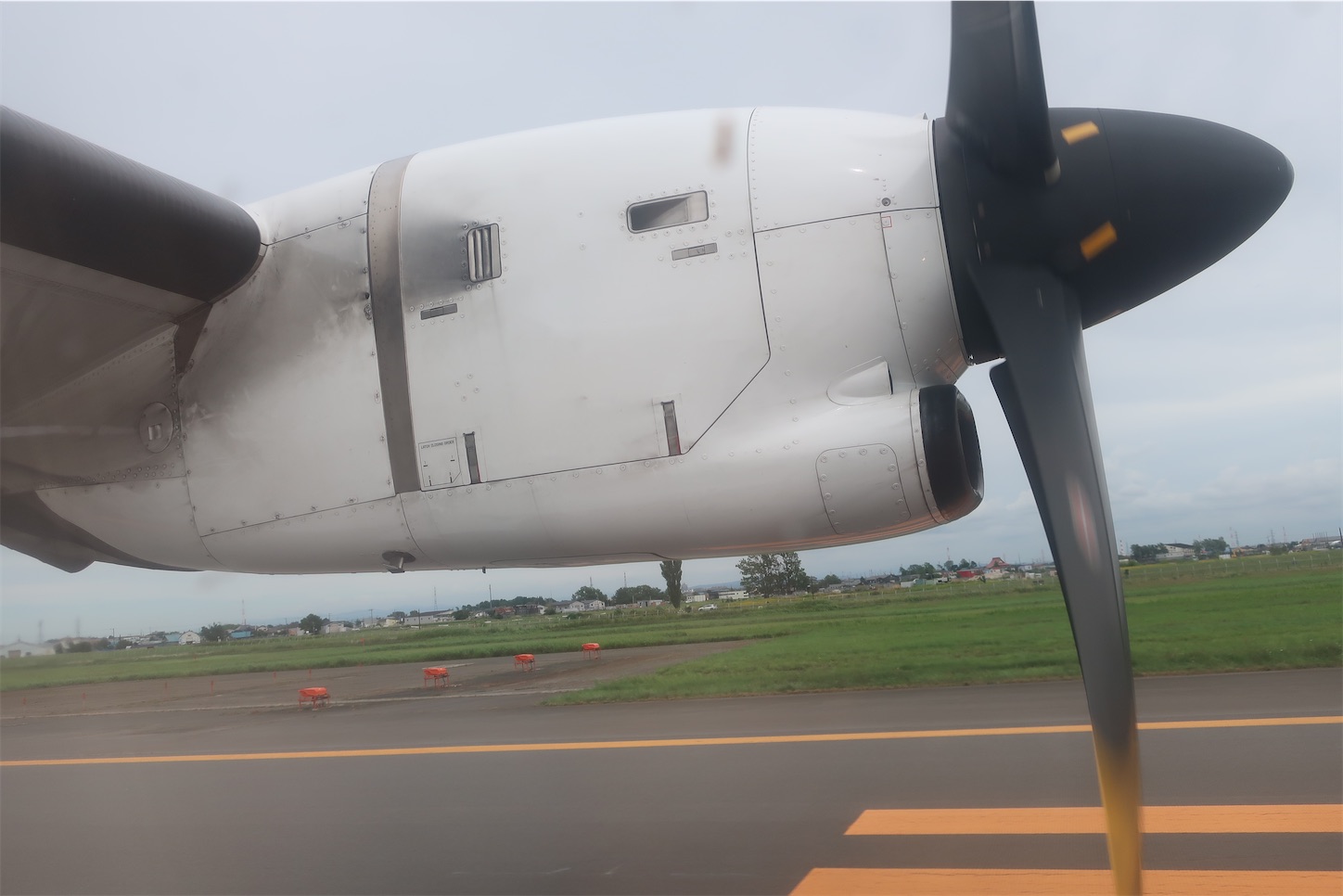 初のターボプロップ搭乗 HAC 女満別-丘珠 JL2720 搭乗記 - 航空三昧