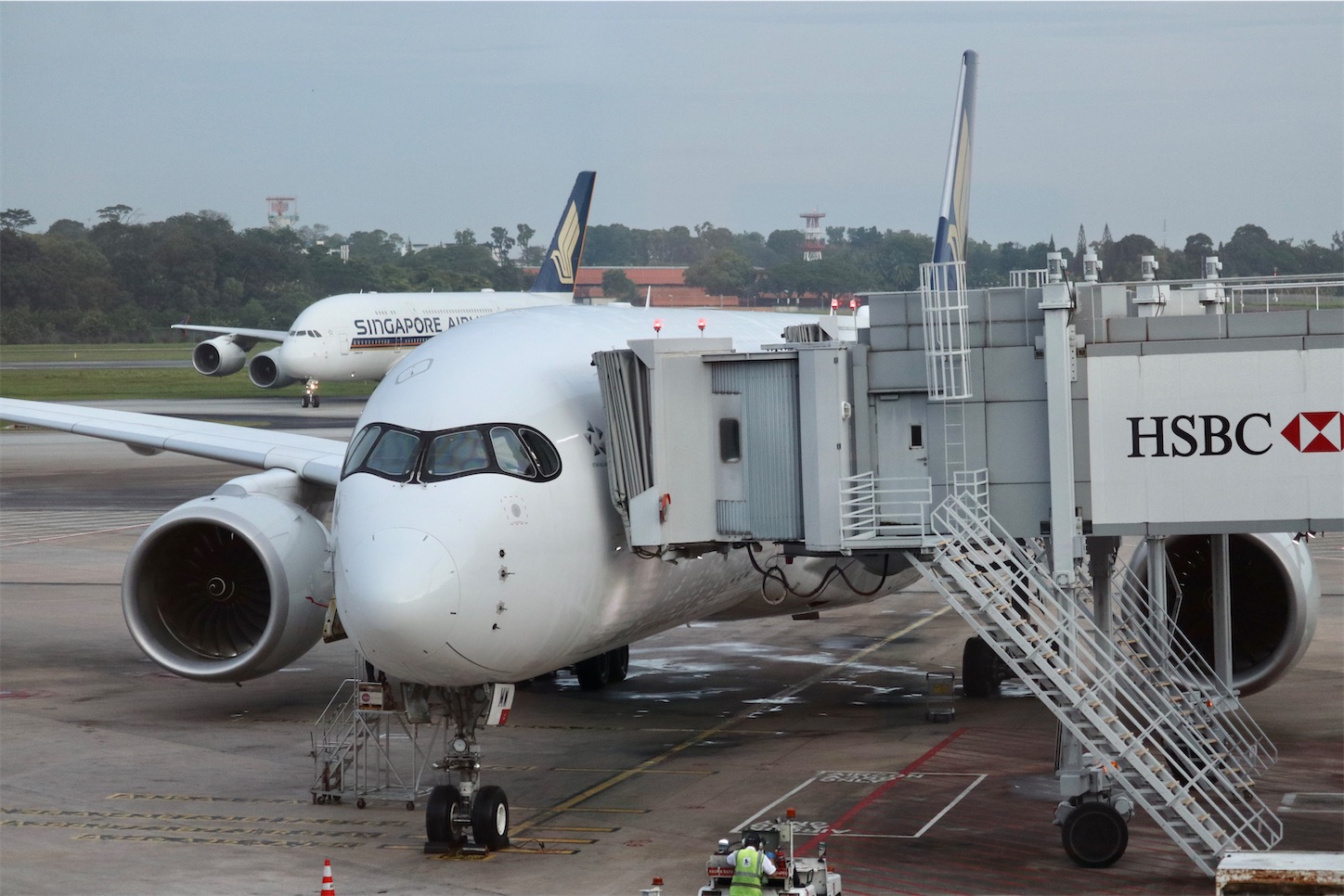 日本でも人気なSQ初体験！ シンガポール航空 シンガポール - ホーチミンシティ SQ178 エコノミークラス 搭乗記 - 航空三昧