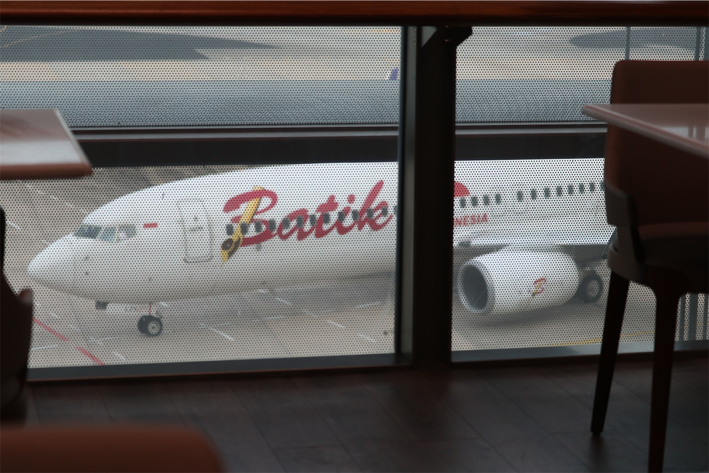 日本でも人気なSQ初体験！ シンガポール航空 シンガポール - ホーチミンシティ SQ178 エコノミークラス 搭乗記 - 航空三昧