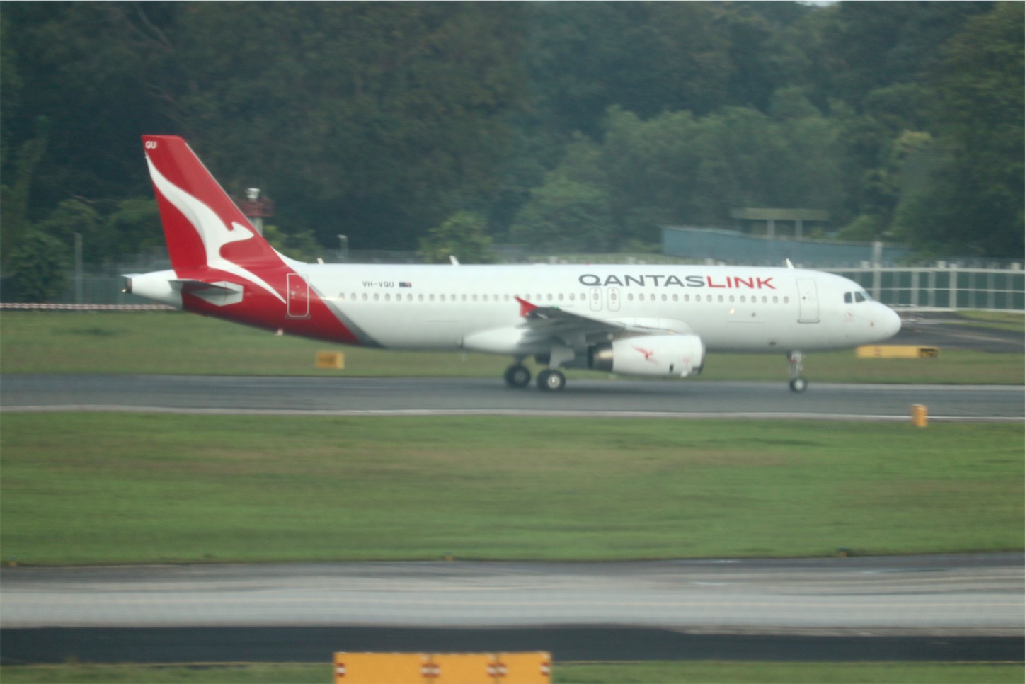 日本でも人気なSQ初体験！ シンガポール航空 シンガポール - ホーチミンシティ SQ178 エコノミークラス 搭乗記 - 航空三昧