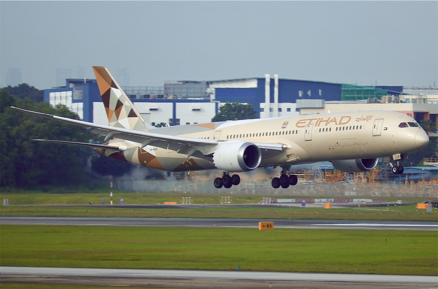 日本でも人気なSQ初体験！ シンガポール航空 シンガポール - ホーチミンシティ SQ178 エコノミークラス 搭乗記 - 航空三昧