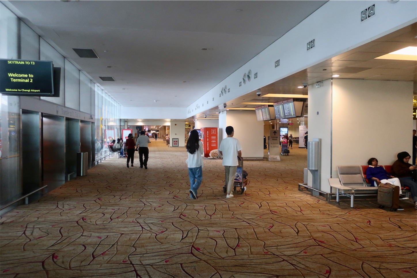 日本でも人気なSQ初体験！ シンガポール航空 シンガポール - ホーチミンシティ SQ178 エコノミークラス 搭乗記 - 航空三昧