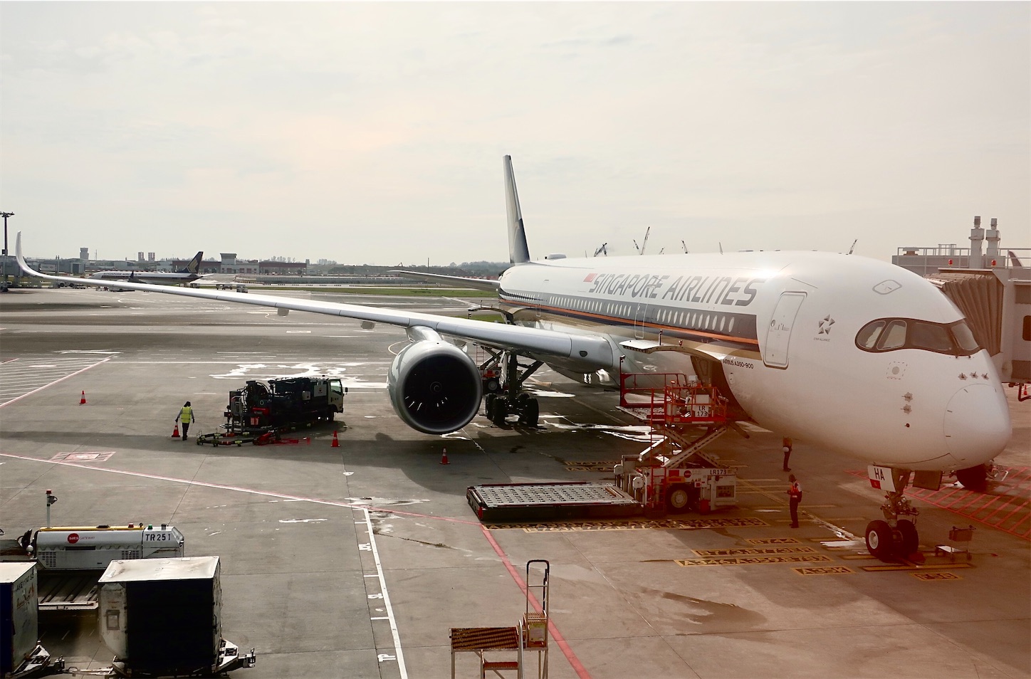 日本でも人気なSQ初体験！ シンガポール航空 シンガポール - ホーチミンシティ SQ178 エコノミークラス 搭乗記 - 航空三昧