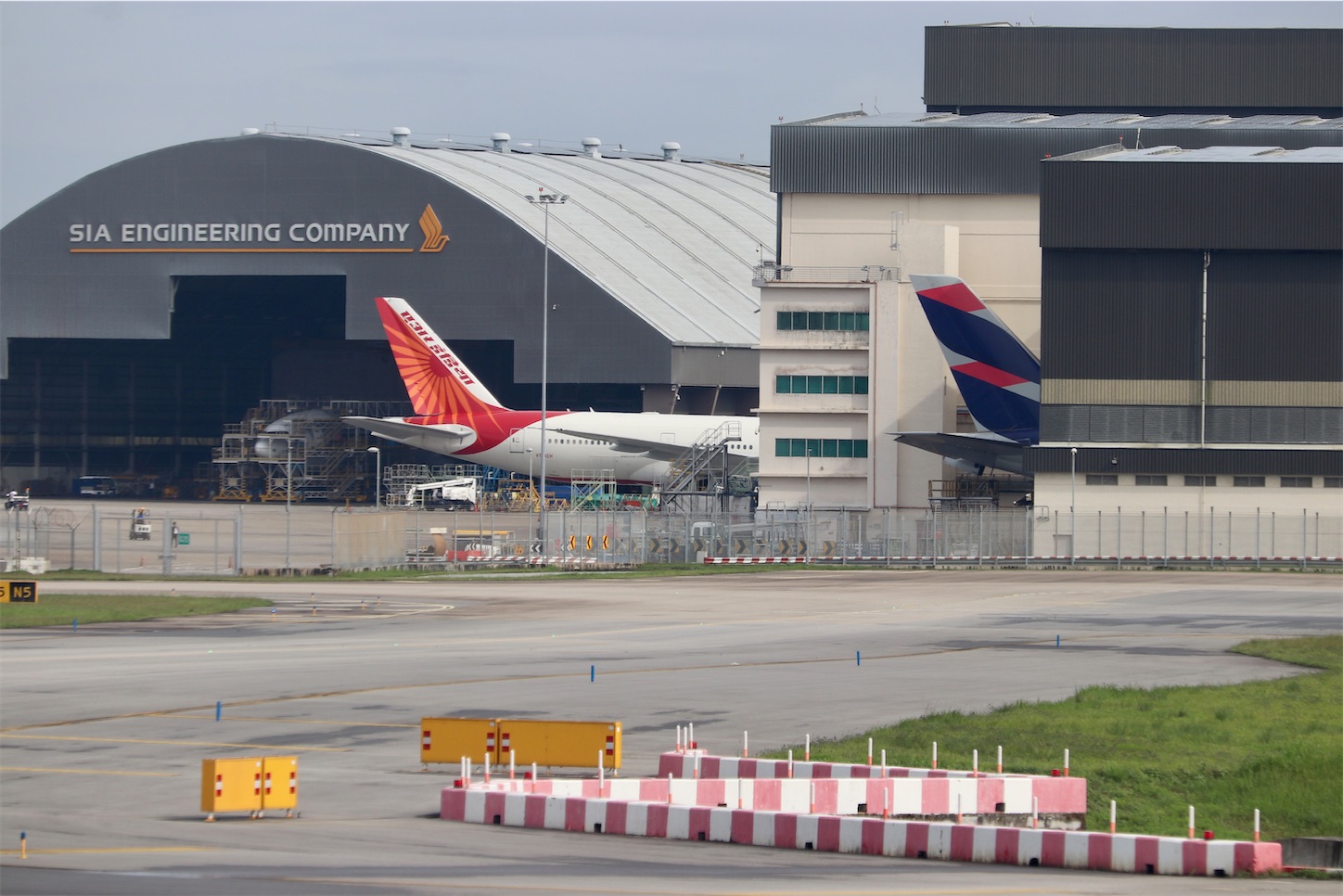 日本でも人気なSQ初体験！ シンガポール航空 シンガポール - ホーチミンシティ SQ178 エコノミークラス 搭乗記 - 航空三昧