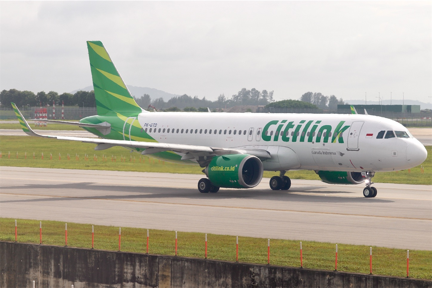 日本でも人気なSQ初体験！ シンガポール航空 シンガポール - ホーチミンシティ SQ178 エコノミークラス 搭乗記 - 航空三昧