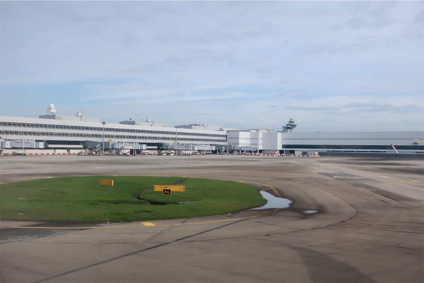 日本でも人気なSQ初体験！ シンガポール航空 シンガポール - ホーチミンシティ SQ178 エコノミークラス 搭乗記 - 航空三昧