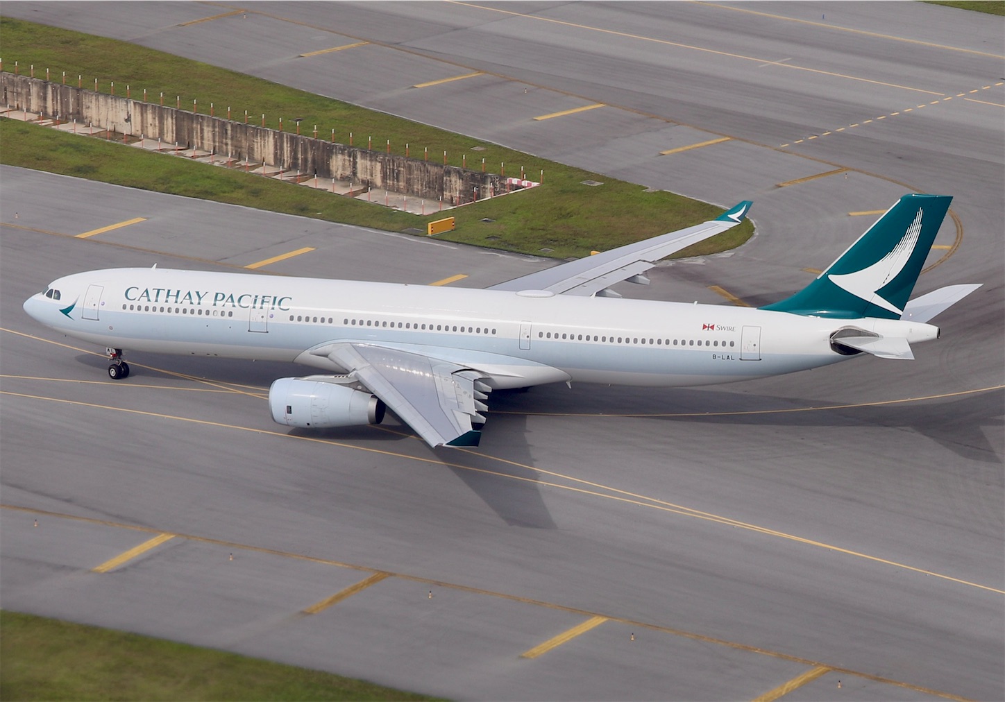 日本でも人気なSQ初体験！ シンガポール航空 シンガポール - ホーチミンシティ SQ178 エコノミークラス 搭乗記 - 航空三昧