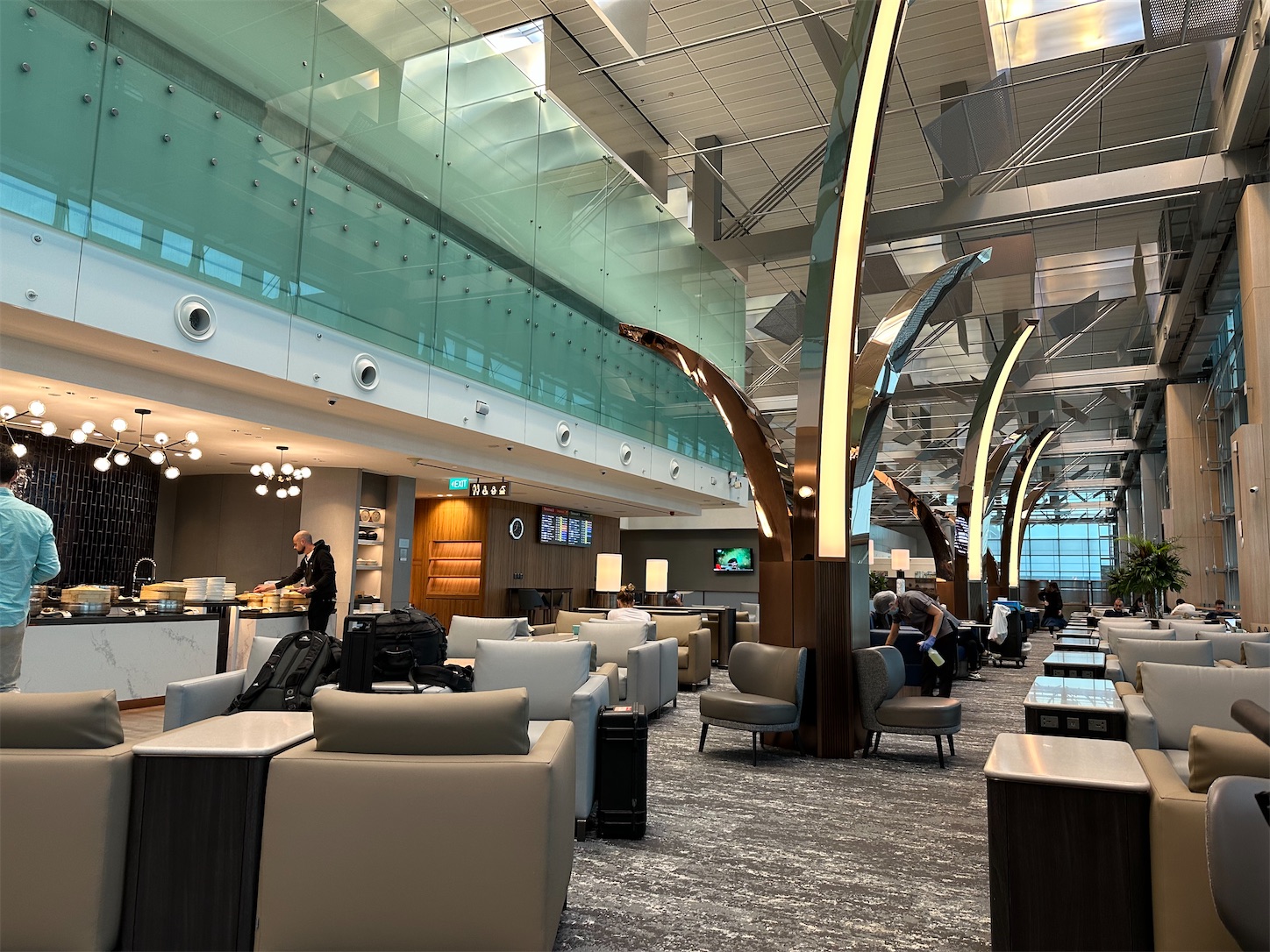 日本でも人気なSQ初体験！ シンガポール航空 シンガポール - ホーチミンシティ SQ178 エコノミークラス 搭乗記 - 航空三昧