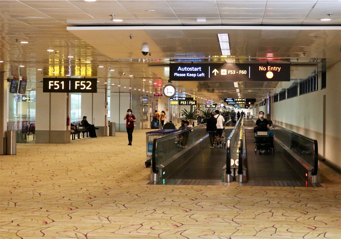 日本でも人気なSQ初体験！ シンガポール航空 シンガポール - ホーチミンシティ SQ178 エコノミークラス 搭乗記 - 航空三昧