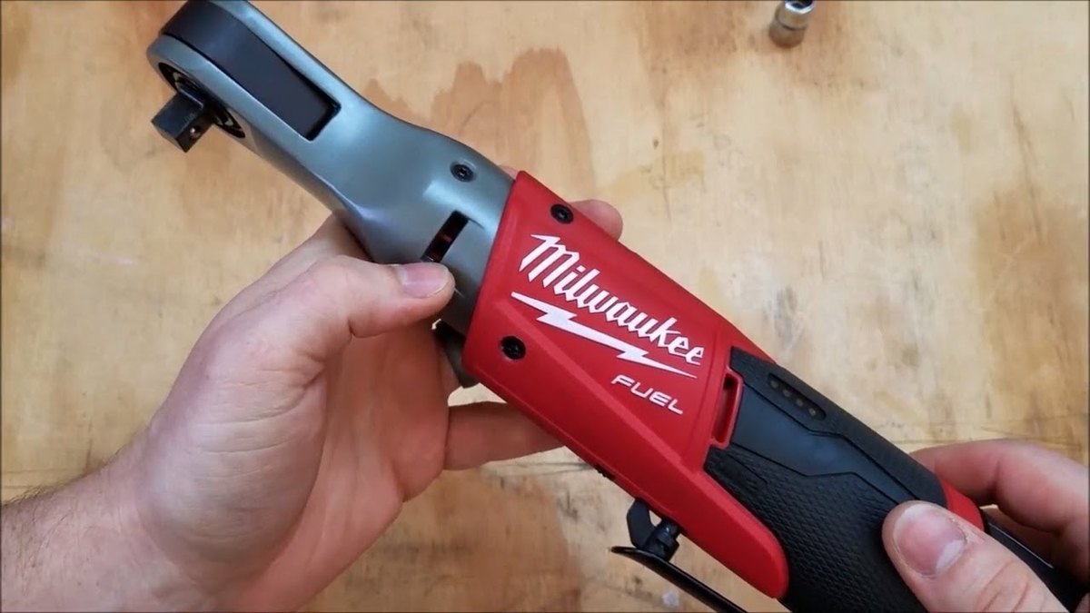 Benefits of using a Cordless Ratchet - My Best Product Reviews